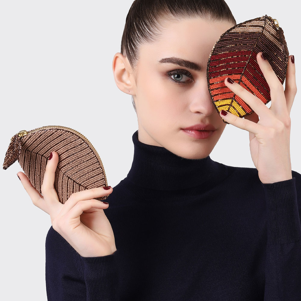 Porte-monnaie feuille brodé en perle - Olivia Dar